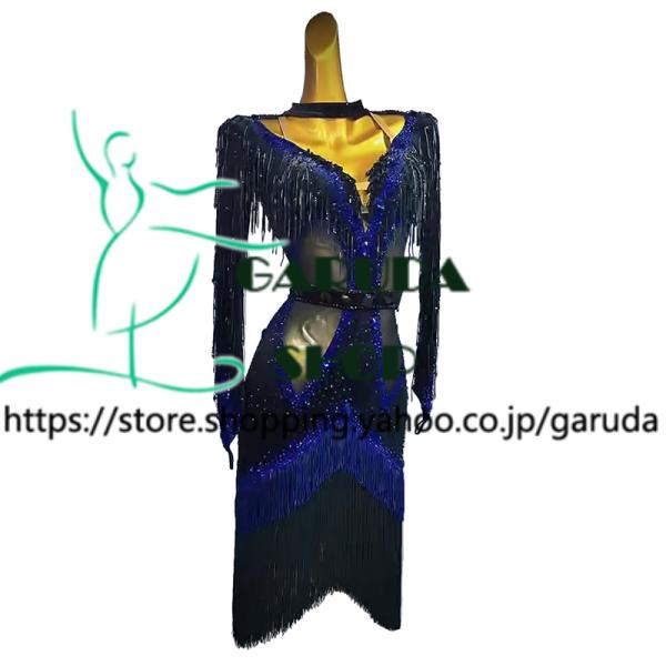 ストレッチ素材を使用しているため動きやすく、発表会や競技などにおすすめのレディースラテンドレスです。高級ドレスをぜひお楽しみにしてください。魅力的なセミオーダーも承っております。Sサイズ  身長150-157 バスト79-83 ウエスト62...