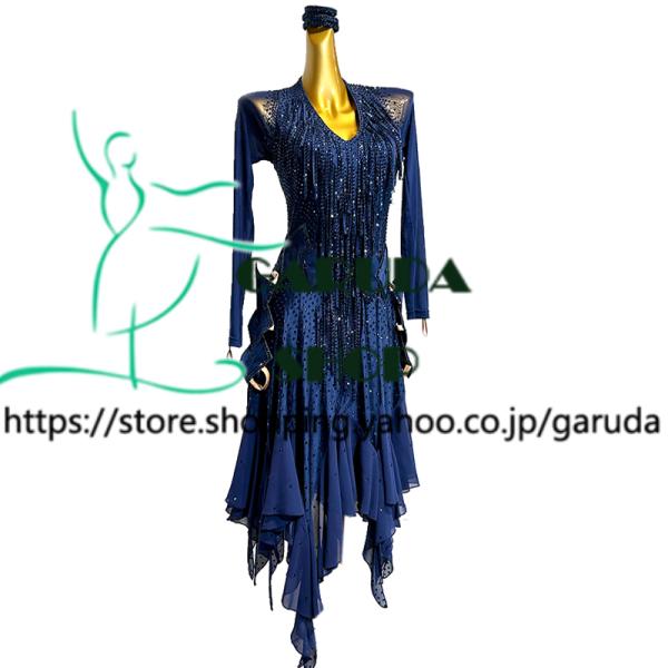 ストレッチ素材を使用しているため動きやすく、発表会や競技などにおすすめのレディースラテンドレスです。高級ドレスをぜひお楽しみにしてください。魅力的なセミオーダーも承っております。Sサイズ  身長150-157 バスト79-83 ウエスト62...