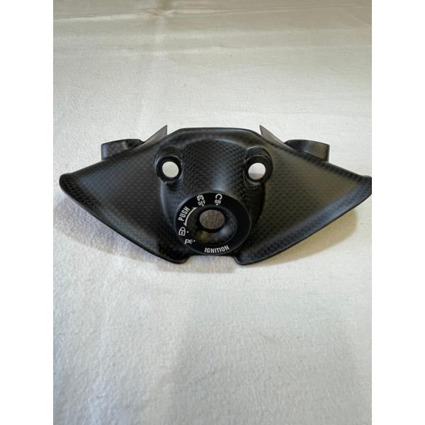 CARBONVANI：キーカバー適合車種:DUCATI(ドゥカティ)パニガーレ V4.S MY2025イメージとなり実際の製品とは異なる場合がございます。ドゥカティ、MVアグスタ・アプリリアのみのカーボンパーツ製作する、イタリアのカーボンパ...