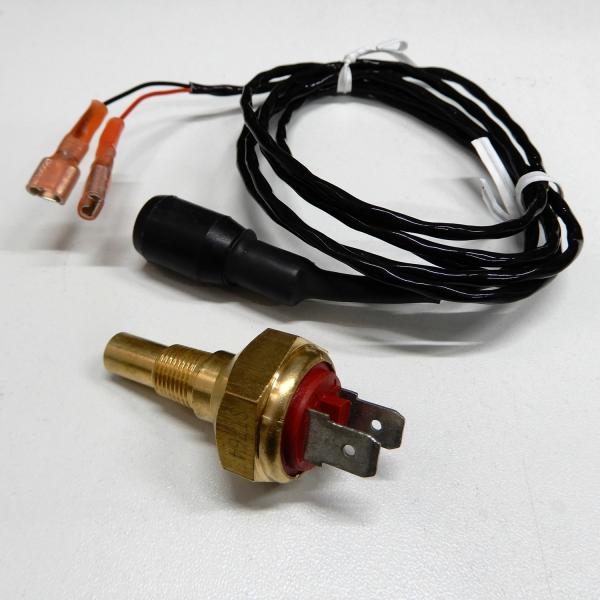 ≪オプション≫ ST700で温度を表示させるためのセンサーとなります取付車両に合った形状を選択してくださいセンサー1個、ハーネス１本の価格となります。ネジ径： 1/8-28PT対応温度：〜150°※ハーネス長 約1.4M程となります。商品画...