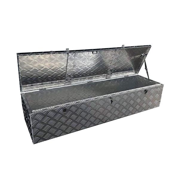 軽トラの横幅にピッタリ収まるアルミボックス！［軽トラ 荷台 ボックス アルミ］