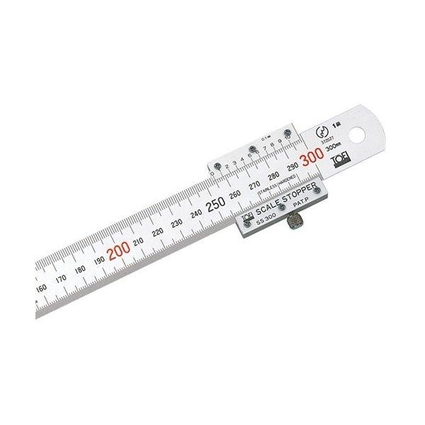 0.1mm単位で読み取れるバーニヤ・ストッパー付スケール●JIS1級スケールに0.1mm目盛のバーニヤ・ストッパーをプラス。●0.4mmのバーニア目盛板が視差による読み取り誤差を追放。●ストッパー内部に銅板スプリングを内蔵し、スケールとのガ...