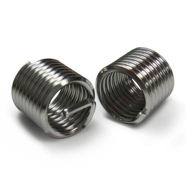 ねじ山修理用 インサートコイル適合サイズ：M7 x 1.0取付長さ：1D (約7mm)入数：12個材質：304ステンレス鋼M7 x 1.0のねじを入れる為のインサートです。画像は表記サイズと異なる代表商品を使用している場合がございます。
