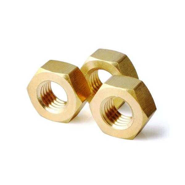 呼び寸：M2.5ピッチ：0.45mm厚さ：2mm (公差±0.2mm)入数：20個材質：真鍮画像は表記サイズと異なる代表商品を使用している場合がございます。