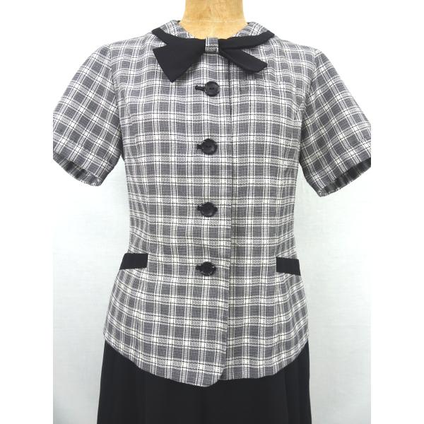 ●メーカー：FOLK●品番：FB71040-5●商品名：事務服オーバーブラウス【中古】●カラー：ネイビー●サイズ：・7号(着丈:55 胸囲:92 肩幅:38 袖丈:20)・9号(着丈:56 胸囲:96 肩幅:39 袖丈:21)・11号(着丈...