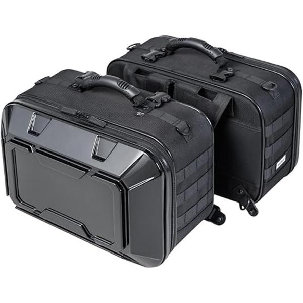 【商品の特徴】片側20L×2の合計40L大容量でツーリングやキャンプに最適ポリカーボネイトと生地を組み合わせたセミハード構造で軽量かつ高耐久 ネオプレン素材のマルチフィット機能により車体形状にフィットし安定装着 防水インナーポーチ付属で雨天...