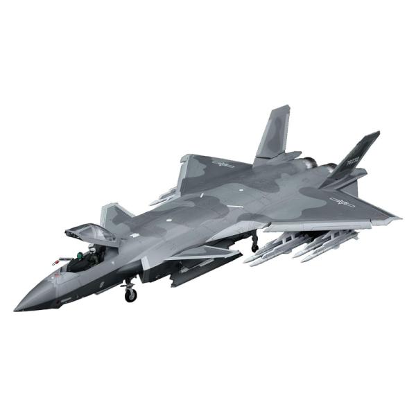 【商品の特徴】・高いステルス性を持つJ-20「威龍」のビーストモードを忠実に再現・コックピットキャノピーは開閉の選択が可能・前縁フラップと後縁フラップは上下状態を選択可能・カナード翼と垂直尾翼は可動・エンジンノズルは拡大、収縮の選択が可能・...