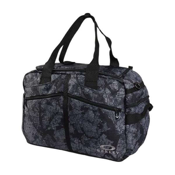 【商品の特徴】OAKLEY 2025春夏コレクションモデル背面にシューズ収納スペースを搭載両サイドとフロントに小物収納ポケットあり荷物が多くても安心の収納力スタイリッシュなブラックアウトカラーで汎用性が高い【商品の仕様】カラー：Blacko...