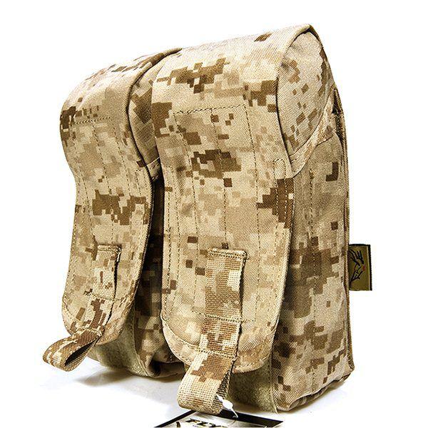 サバイバルゲーム(サバゲー)でも人気の高いFLYYE社製のAK47やAK74等のエアガン用マガジンを収納できるマグポーチ。MOLLEシステム対応のプレートキャリア等に取り付けることが可能です。