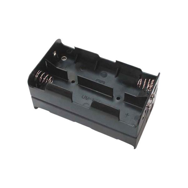 納期について：【取寄】通常3〜5日の発送予定(土日祝除く)本機は単一アルカリ乾電池で使用できます■仕様品名:乾電池ケース品番:AP-DC111Aメーカー:アポロ備考:アポロエリアシステム電気柵用。乾電池は別売です。※こちらの商品は北海道・沖...