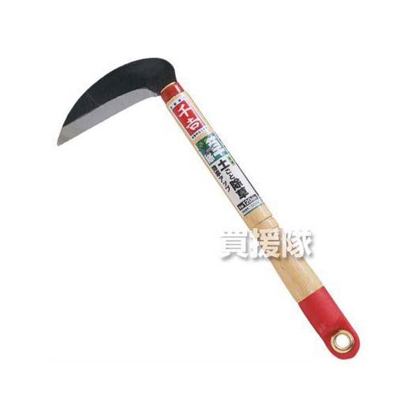 納期について：メーカー直送品(代引き不可)【用途】草取り鎌【機能・特徴】除草作業用です効率よく土ごと除草できます【仕様】●刃長：120mm【材質】●刃部：刃物鋼●柄部：木【商品サイズ】幅120×高さ310×奥行30mm　重量120g【注意事...