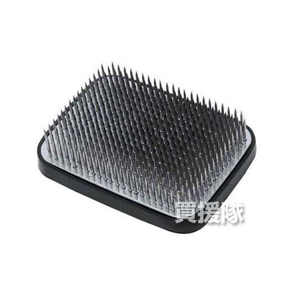 納期について：メーカー直送品(代引き不可)【用途】剣山【機能・特徴】生け花用です錆びにくいステンレス針です【仕様】●すべりにくいゴムマット付【材質】●本体：鉛●針部：ステンレス【商品サイズ】幅75×高さ30×奥行100mm　重量660g【注...