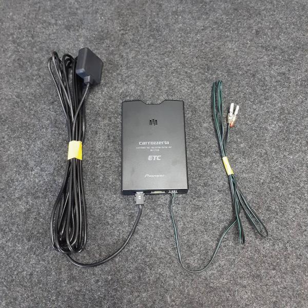 商品情報こちらの商品は中古です。商品状態はFランクになります。完全ジャンク品、車種不明商品名 Carrozzeria カロッツェリア ND-ETC20 普通車外し ETC アンテナ分離型 12V/24V b1362-gyr60品番 ND-E...