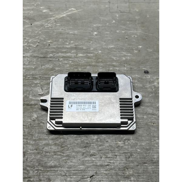 商品情報：こちらの商品は中古です。商品状態：こちらの商品はCランクになります。               ※不具合は無く、使用可能な商品となります。商品名：ホンダ バモス ホビオM (HM3) エンジンコンピューター 172068km E...