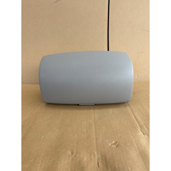 商品情報：こちらの商品は中古です。商品状態：こちらの商品はCランクになります。               ※不具合は無く、使用可能な商品となります。商品名：日産 13 マーチ 12X 前期 (K13) 純正 助手席 グローブボックス K ...