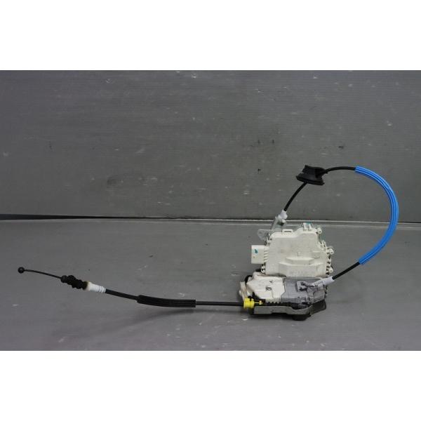 その手に渡るのは、ただ一人