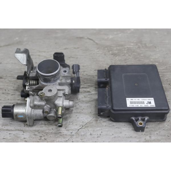 本品は特別仕様につき、再入荷の見込みは立っておりません。