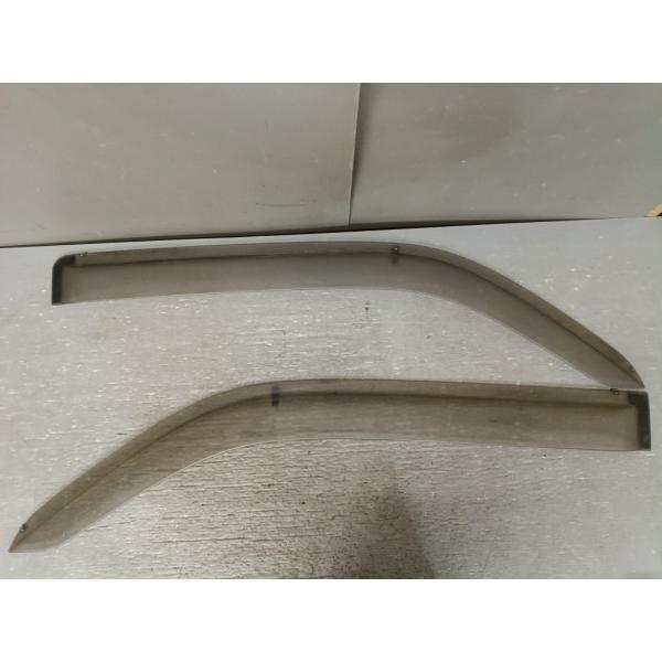 ステップワゴン 前期  RF3  2002/10 RF3-1300844      ドアバイザー 1台分セット サイドバイザー  ウスセンキズ・コキズ・雨ジミ・クリア劣化多？  NH624P