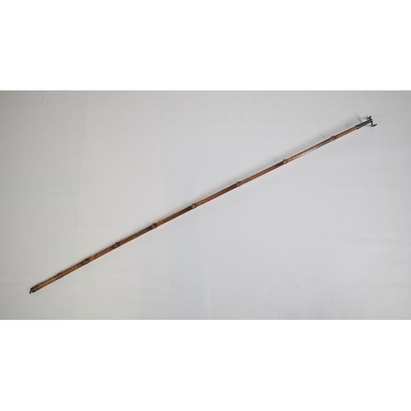 掛け軸　染竹 矢筈 受形 軸竿 04-9506  95×2.7cm 高さ4.2cm 汚れ。サビ、擦れはありますが、本体はしっかりしています、お稽古にお使いになるには差し支えありません。