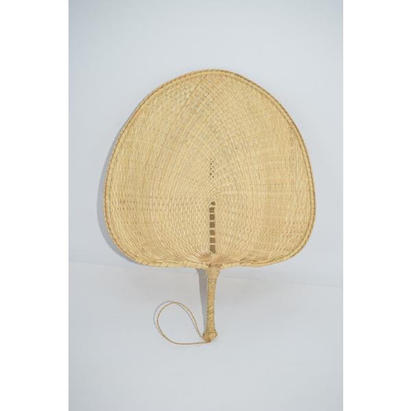 うちわ　芭蕉　大 32-9405 25.3×32cm 汚れ、シミ、当り、擦れはありますが、本体はしっかりしています、素材としてお使いください。