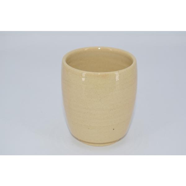 煎茶道具 煎茶茶碗 萩 湯呑 (7) 陶兵衛窯 径6.8cm 高さ7.7cm 特に目立つ欠点はございません。本体はしっかりしています、お稽古にお使いになるには差し支えありません。