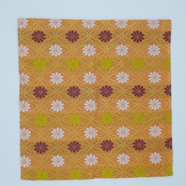 茶道具 出帛紗 出服紗 七宝繋菱菊紋 金襴 正絹 t ms2033-24 約27.5cm×28cm 名物裂 敷物 帛紗 服紗 袱紗 テーブルセンター ドイリー （花瓶敷き） 注）帛紗は4つ折にしてクリックポストでお送りします、折り目が付かな...