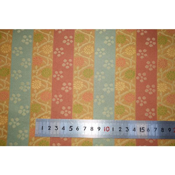 仕覆裂 仕服裂 茶入用 茶碗用 棗用 茶杓用 縞梅菊 緞子 正絹 t tz2033-12 約27cm角 名物裂 茶碗1個分、茶入・棗は約2個作成可能です。