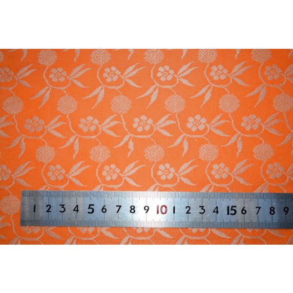 仕覆裂 仕服裂 茶入用 茶碗用 棗用 茶杓用 朱地 笹蔓 緞子 正絹 t tz2033-34 約27cm角 名物裂 茶碗1個分、茶入・棗は約2個作成可能です。