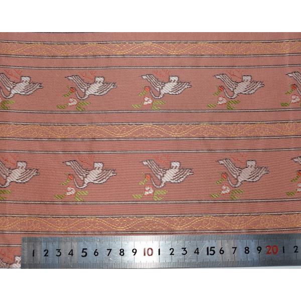 仕覆裂 仕服裂 茶入用 茶碗用 棗用 茶杓用 雲鶴段紋 緞子 正絹 t tz2033-46 約27cm角 名物裂 茶碗1個分、茶入・棗は約2個作成可能です。