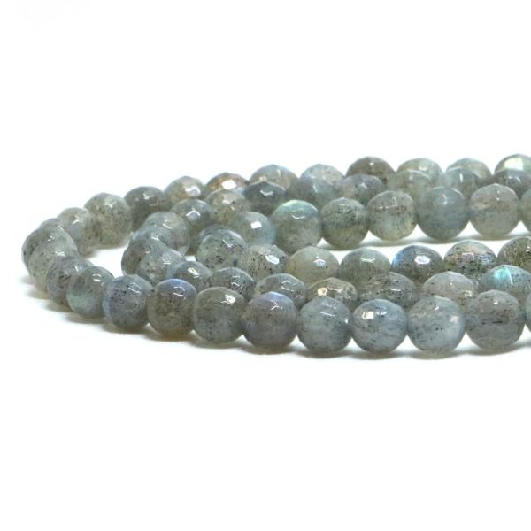 【ビーズサイズ】6mm【形】カット【連の長さ】約38〜40cm※ビーズサイズは0.5mm前後の誤差がある場合がございます【商品説明】「ラブラドライト/Labradorite」は1770年カナダのラブラドル沿岸・セントポール島で発見されたこと...