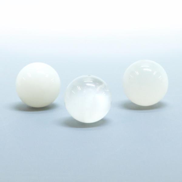 【ビーズサイズ】10mm【形】丸玉※ビーズサイズは0.5mm前後の誤差がある場合がございます【商品説明】ムーンストーンは和名で月長石（げっちょうせき）といいます見る角度によってギラリと光り輝く「シラー効果」現象が見られ青く輝きを放つものは「...