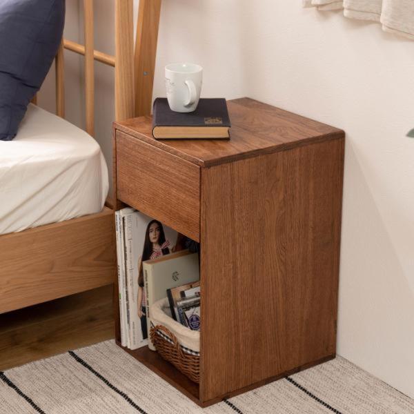 他の・「収納家具」・を見る 他の・「ラック」・を見る 他の・「サイドチェスト」・を見る   サイズ  W32×D35×H50(cm)  カラー  ブラウン ナチュラル  素材  天然木(オーク ハギ材) 天然木(桐) ラッカー塗装  スペッ...