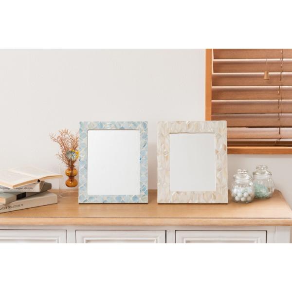 他の・「インテリア雑貨」・を見る 他の・「ミラー」・を見る 他の・「壁掛け」・を見る   サイズ  W25×D21×H2cm  カラー  ブルー ホワイト  素材  カピス貝 繊維板 ガラス  スペック  組立：完成品付属工具：なしお客様用...