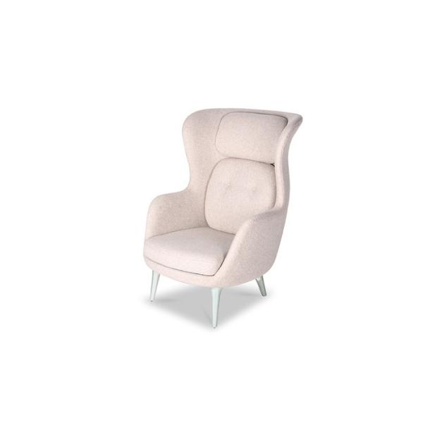 他の・「チェア」・を見る 他の・「パーソナルラウンジチェア」・を見る 他の・「ハイメ・アジョン」・を見る   サイズ  W(cm)77×D(cm)100×H(cm)100 SH(cm)42.5梱包サイズ W(cm)103×D(cm)80×H...