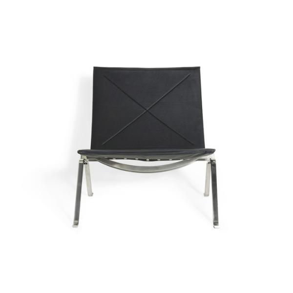 他の・「チェア」・を見る 他の・「パーソナルチェア」・を見る 他の・「ポール・ケアホルム」・を見る   サイズ  W64×D69×H67 SH35 (cm)  素材  張地 レザー 脚部 ステンレススチール  カラー  ・レザーブラック  ...