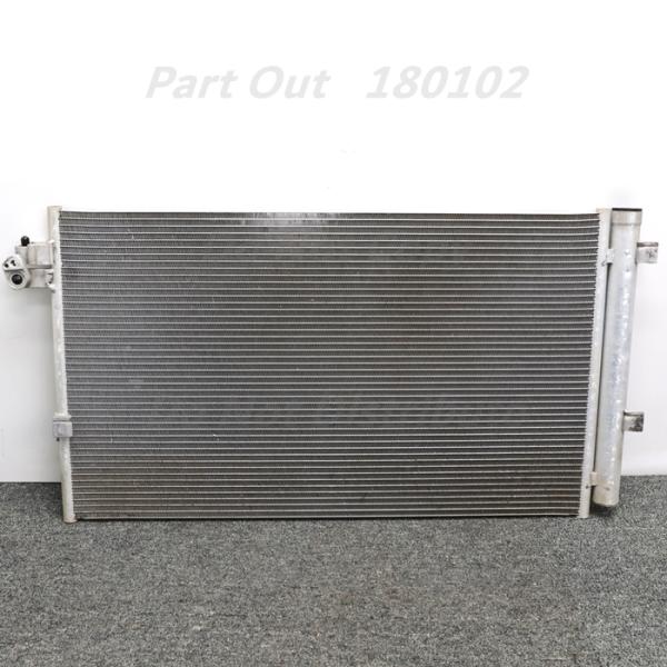 メーカー　　:BMWモデル　　　:523dグレード　　:xDrive Mスピリット走行距離　　:89,948km年式　　　　:令和2年6月 2020/6型式　　　　:3DA-JF20車台番号　　:WBAJF52000BP7****カラー　　...