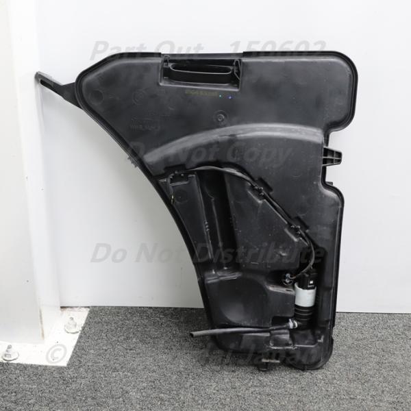 メーカー　　:BMWモデル　　　:523dグレード　　:xDrive Mスピリット走行距離　　:89,948km年式　　　　:令和2年6月 2020/6型式　　　　:3DA-JF20車台番号　　:WBAJF52000BP7****カラー　　...