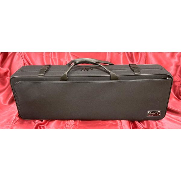 型番 : 2002S重量 : 2.5キロ外形寸法:78x26x15センチメートル 内部機能:クレードルの内側は高密度ポリウレタンフォームを注入したもので、熱衝撃から機器を保護しますアクセサリーコンパートメントストリングチューブ2つの弓ホルダ...