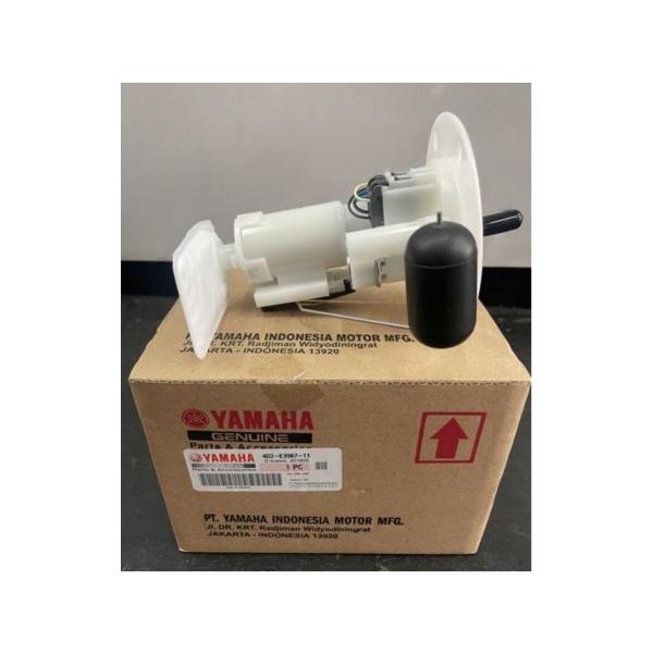 YAMAHA　フューエルポンプコンプリート純正番号：3C1-E3907-11日本郵政　追跡番号あり