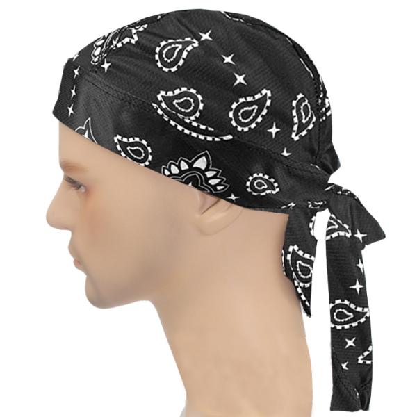 【必ずお読みください】※輸入品のため、縫製が粗い場合や、寸法に多少のバラつきがあることがございます。予めご了承の上、お買い求めください。バンダナ風の簡単にかぶるタイプのキャップです。後のひもを結ぶだけで素早く簡単に着用できます。通気性もあり...