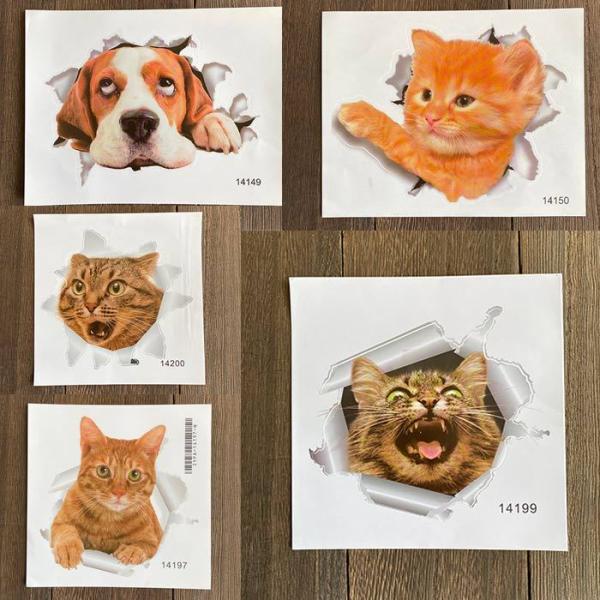 「壁から犬がっ!!!」「壁から猫がっ!!!」のトリックアートステッカーです。ビックリしたぁ(^^)お部屋やオフィスの壁、トイレの便器のフタ、ワンポイントにいかがでしょうか？■素材：PVC■タイプAサイズ：約H14cmx約W19cm■タイプB...