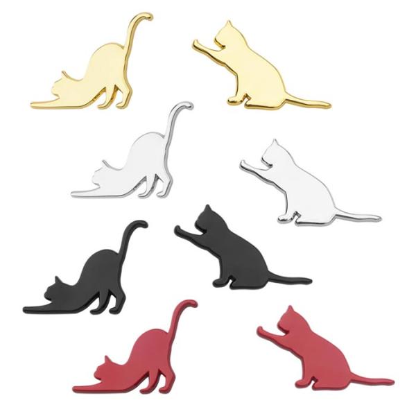 かわいい猫ちゃんのエンブレムです。車のボンネット、サイド、リアのワンポイントにいかがでしょうか？■内容：それぞれ違うポーズの猫が、各1個ずつで1セット 両面テープ付き■カラー：ゴールド/シルバー/ブラック/レッド■素材：合金メッキ■サイズ：...