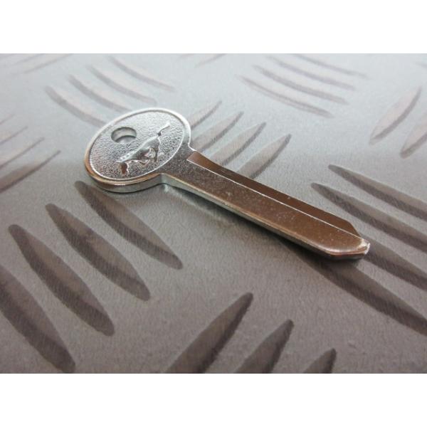 ☆取引詳細内容等、ヤフーショッピングお知らせをご覧ください！3562H丸 1967-1973 FORD Classic MUSTANG マスタング ブランクキー NEW　Trunk or Glove Box 　SHELBY GT-350.5...