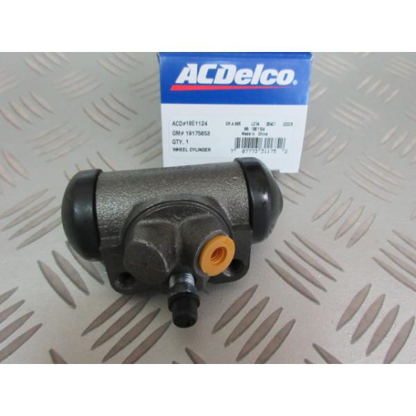 ☆取引詳細内容、休日等、ヤフーショッピングお知らせをご覧ください！ 必須！18E1124.RearL インパラ C10 アメリカ旧車 BUICK  PONTIAC ブレーキ ホイールシリンダー NEW　1954-1973☆リア左用 Acde...