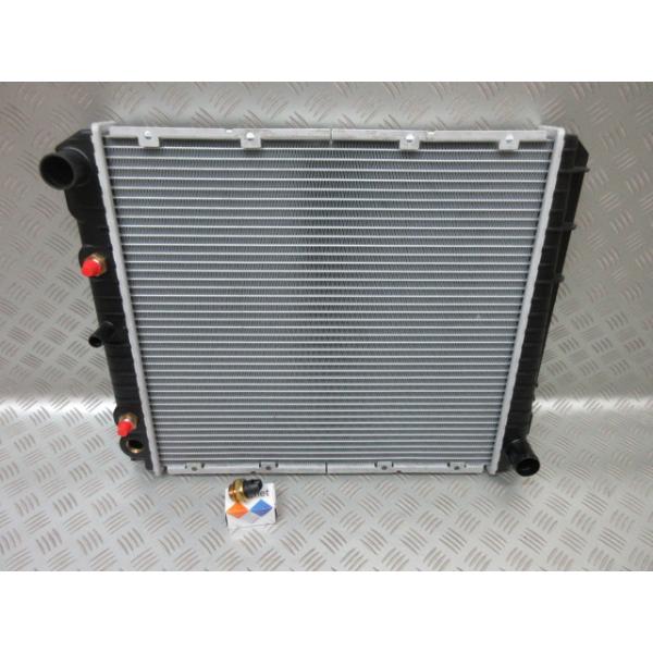 ☆取引詳細内容、休日等、ヤフーショッピングお知らせをご覧ください！ 必須！5520.1985-1993 ボルボ 240 ラジエター NEW 244 245 740 745 760 780 940 AT対応 サーモスタットsw付！ OEM /...