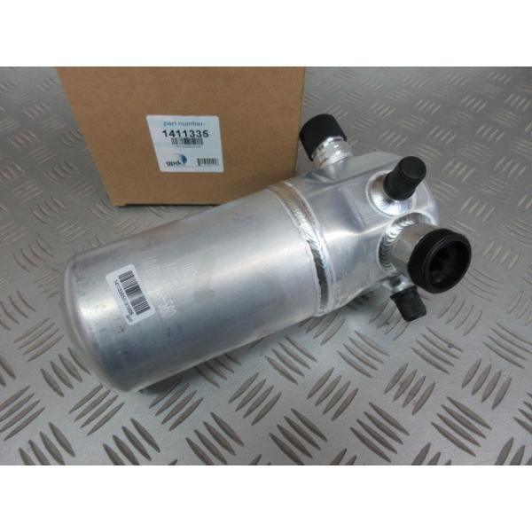 ☆ヤフーショッピングので購入をお勧め致します！（休日カレンダーあり、他商品等の検索もし易く、各種サービス特典の利用やオーダー可能商品等もご覧いただけます）☆商品画像説明文,取引条件の確認必須！モデル・排気量・年式にてマッチング確認をお願い致...