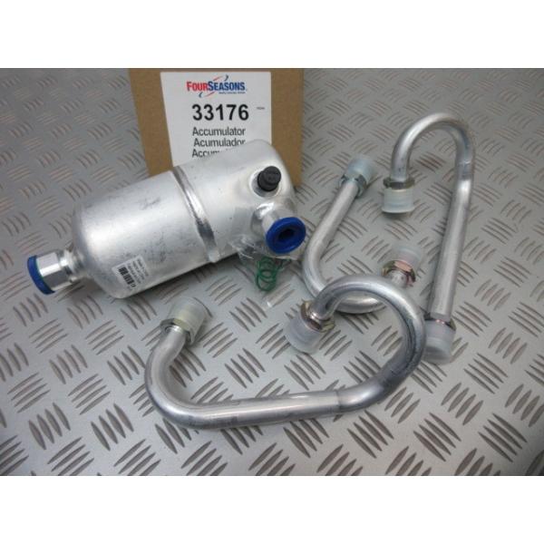 ☆取引詳細内容、休日等、ヤフーショッピングお知らせをご覧ください！ 必須！1977-1981 シボレーコルベット カマロ エルカミーノ PONTIAC ACレシーバータンク アキュムレーター タンク FOUR SEASONS 33176 A...