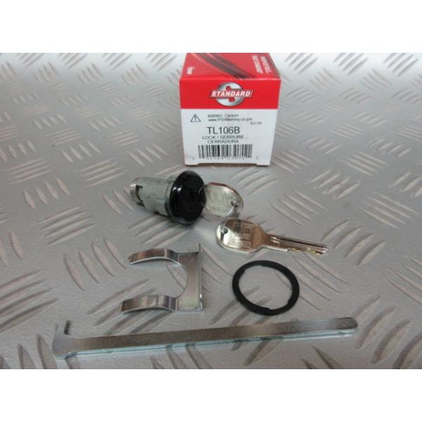 ☆ヤフーショッピングので購入をお勧め致します！（休日カレンダーあり、他商品等の検索もし易く、各種サービス特典の利用やオーダー可能商品等もご覧いただけます）☆商品画像説明文,取引条件の確認必須！モデル・排気量・年式にてマッチング確認をお願い致...