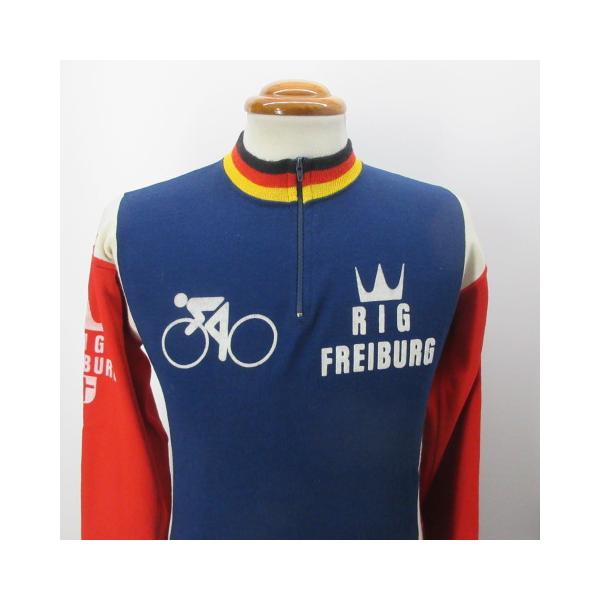 ★Size  L    表記  ？着た感じ  １７０ｃｍ〜　　細身肩幅 ４６ｃｍ, 身幅 ４７cm , 着丈 ６９cm,袖丈６０cm  　肩から袖口★ヨーロッパ古着　サイクリングウエア　YKK　ZIP　ナイスなユーズド感です  ★Condi...