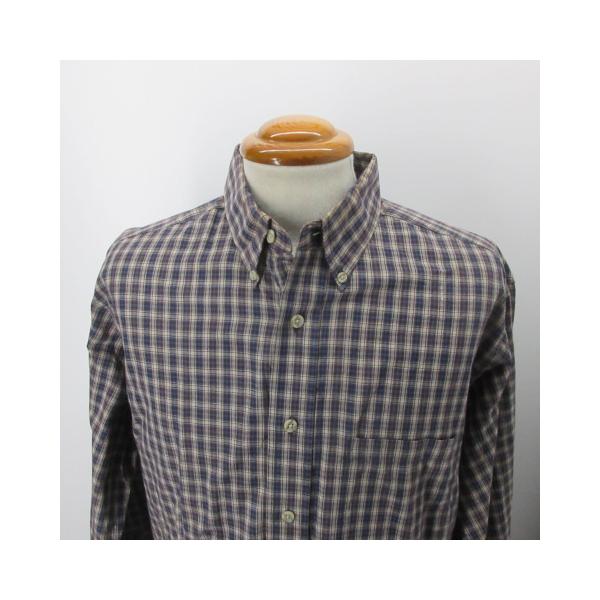 ★Size 　L　（表記　M）着た感じ　〜１７５ｃｍ肩幅　４７cm, 身幅　５６cm ,　着丈 ８０cm,袖丈　６１cm 　肩から袖口★アメカジ古着　　長袖シャツ　普段着にいかがでしょうか！　★Condition　10/７目立つダメージはあ...